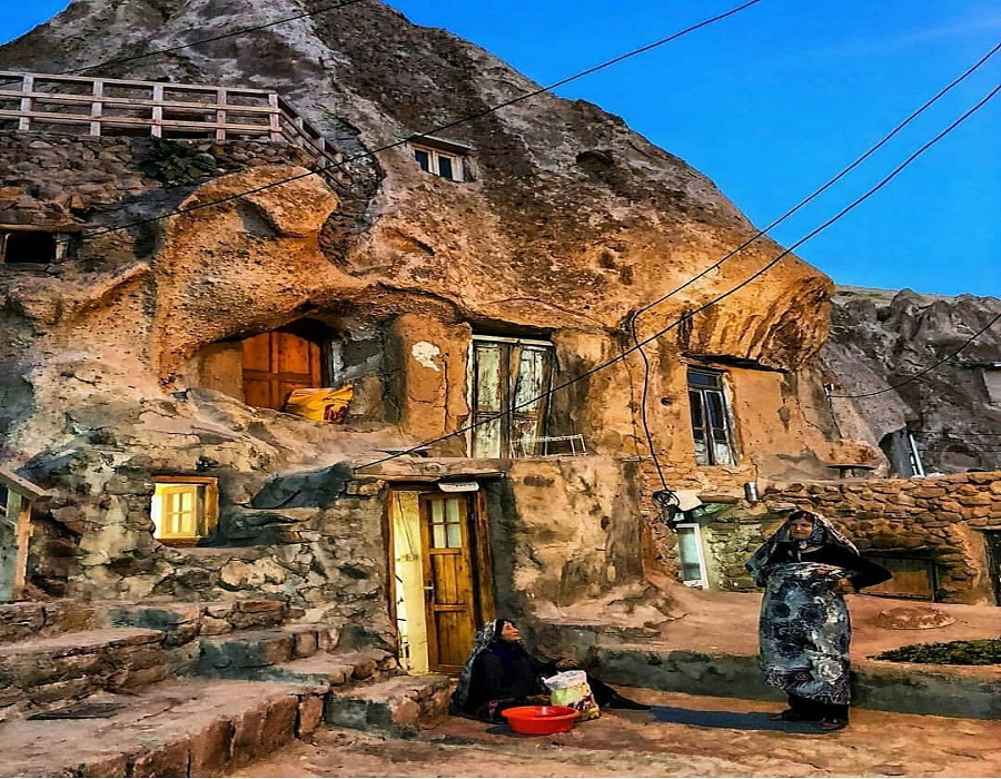 Kandovan only Rocky Village in the World | Chapar Gasht Parseh